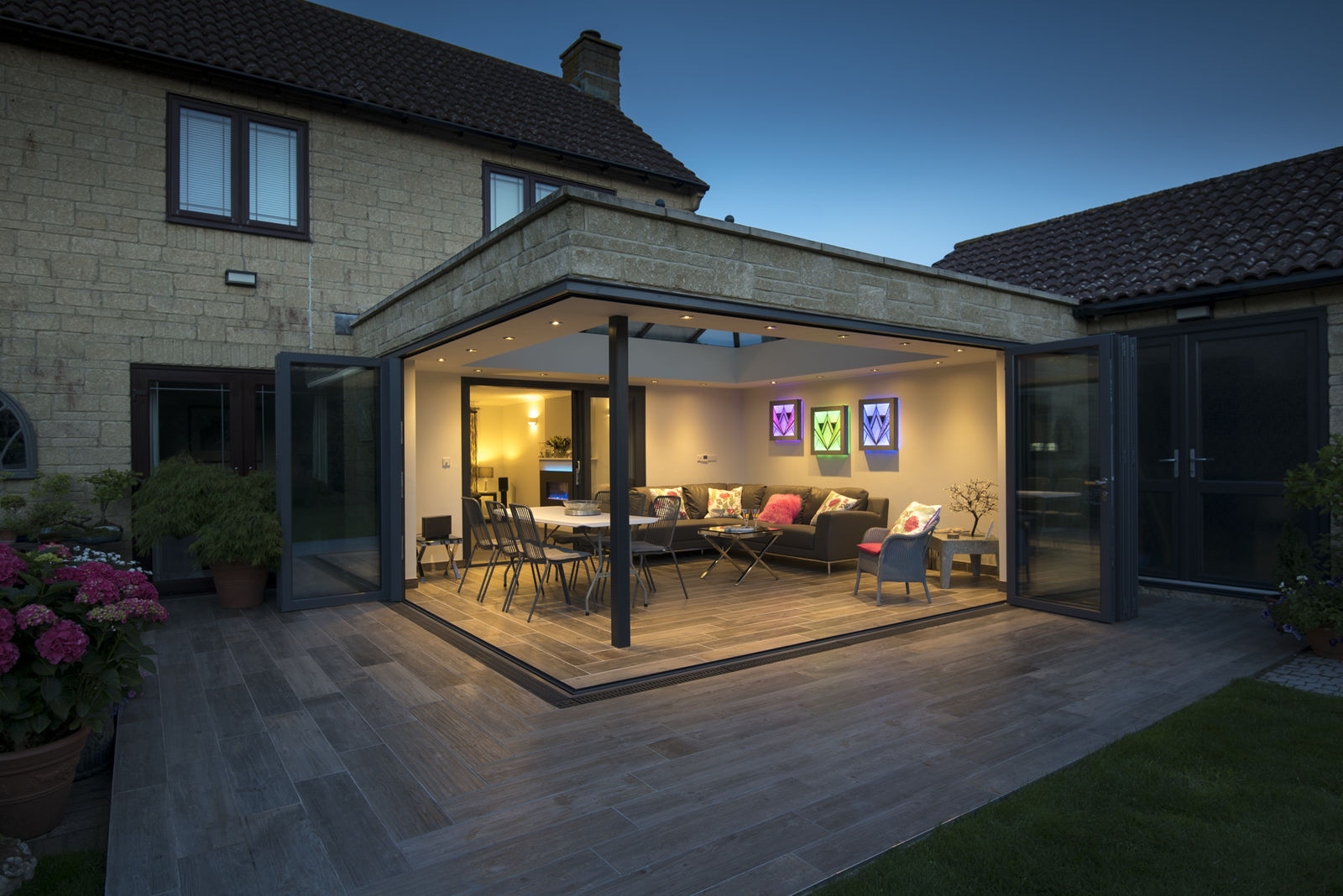 Origin Corner Bi-fold Doors | Panoramic, Bespoke Aluminium